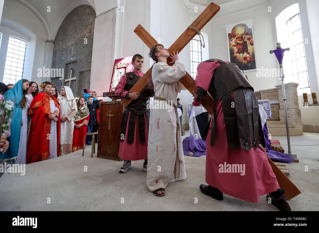 Jesus Christ 14 Stations Of The Cross High Resolution Stock Photography ...