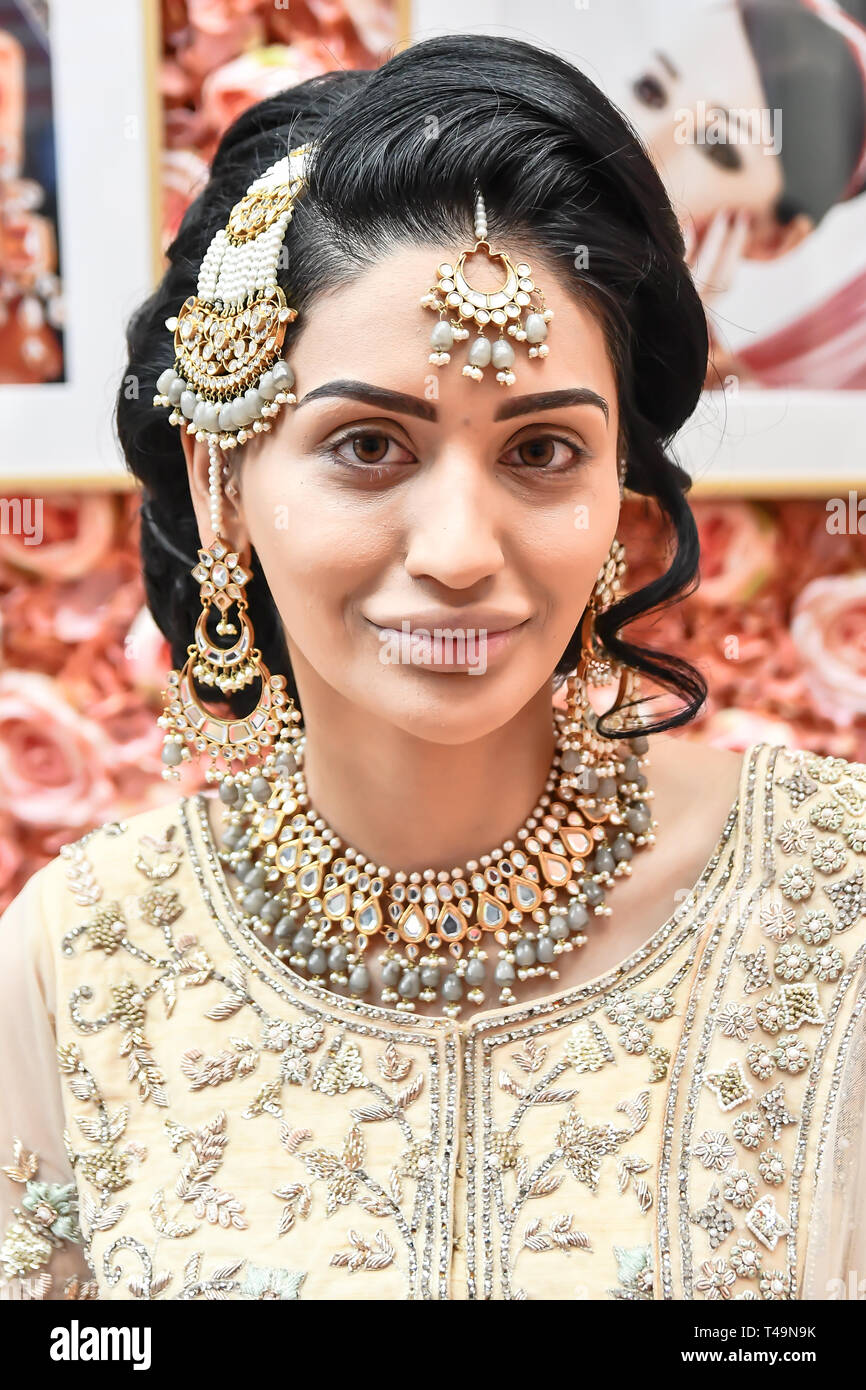 Farrah naaz hi-res stock photography and images - Alamy