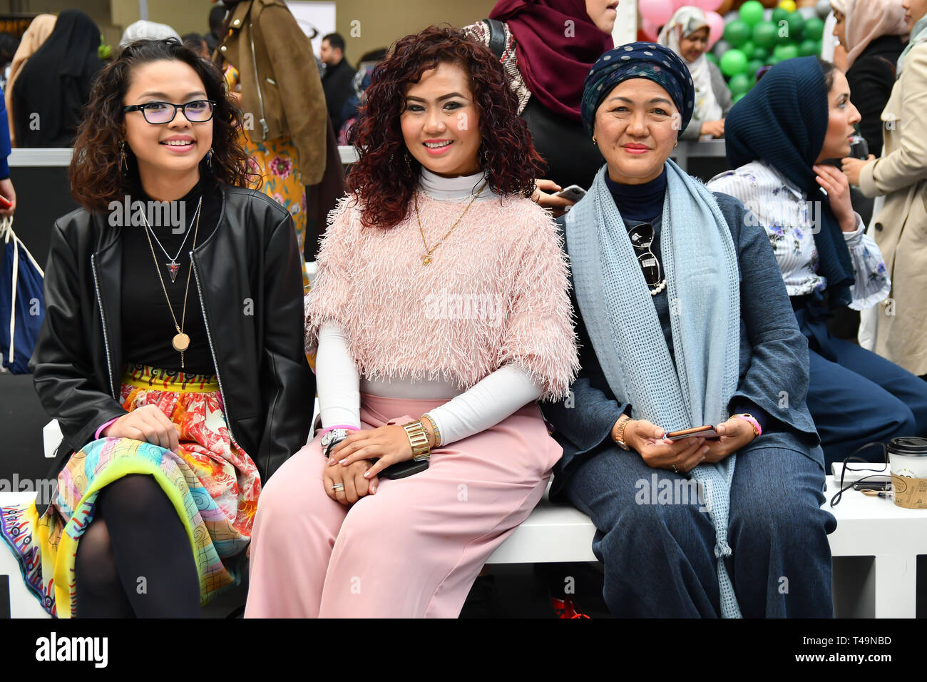 Farrah naaz couture hi-res stock photography and images - Alamy