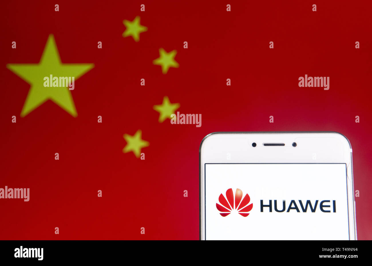 Huawei china flag hi-res stock photography and images - Alamy