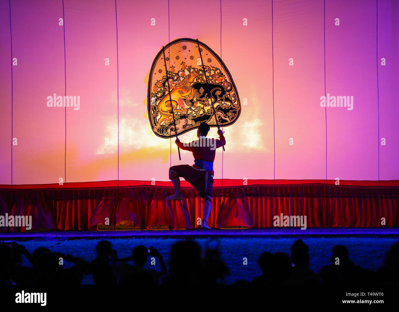 Shadow puppet thailand hi-res stock photography and images - Alamy
