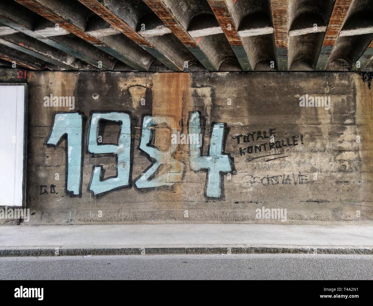 George orwells hi-res stock photography and images - Alamy