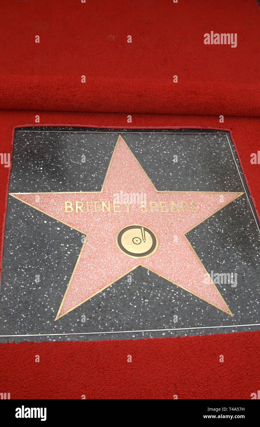 LOS ANGELES, CA. November 17, 2003: Pop star BRITNEY SPEARS on ...