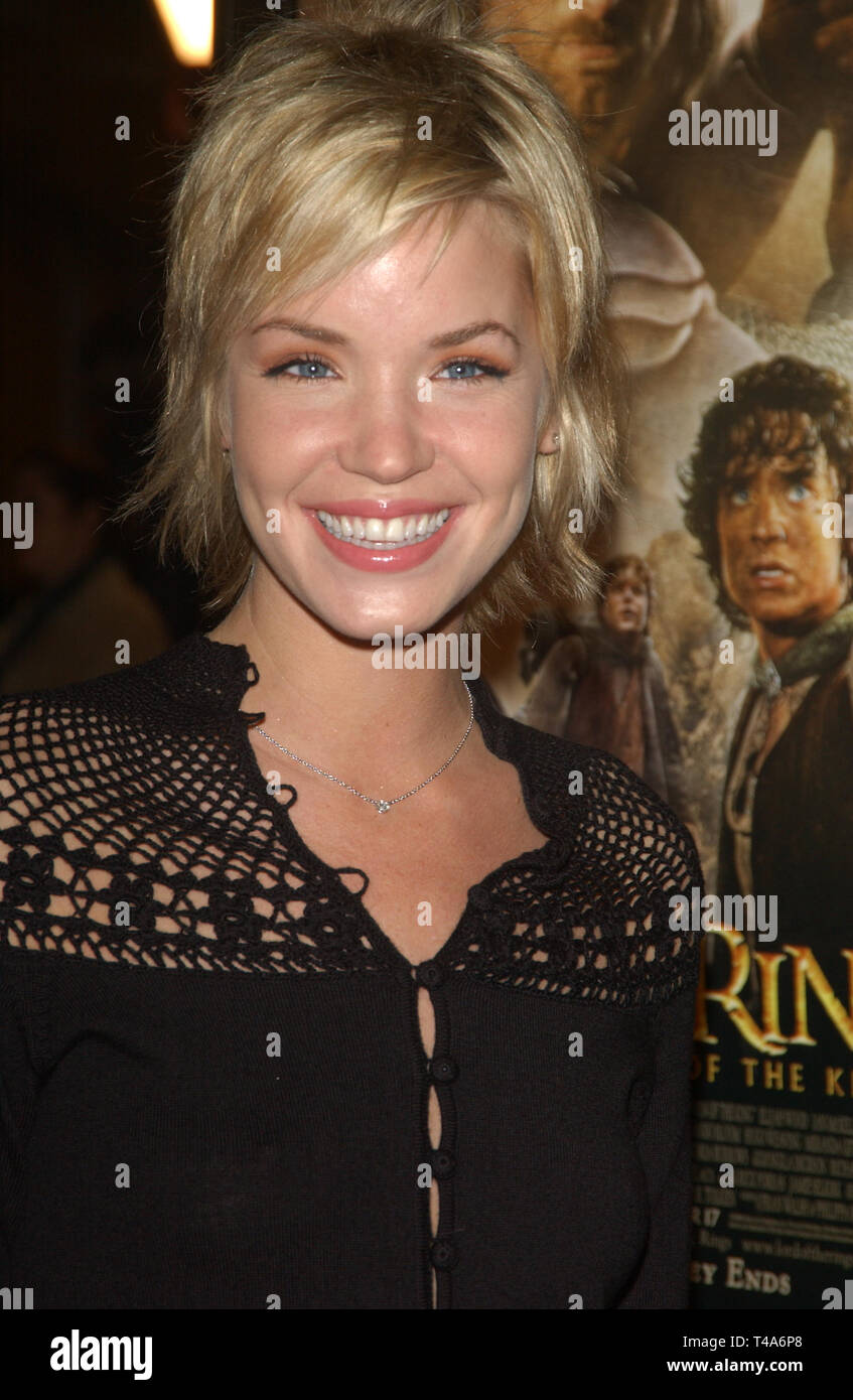 Ashley scott 2003 hi-res stock photography and images - Alamy