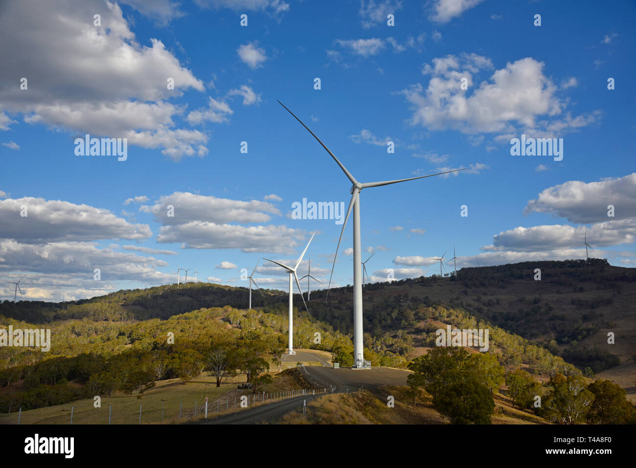 Wind farm wales onshore hi-res stock photography and images - Alamy