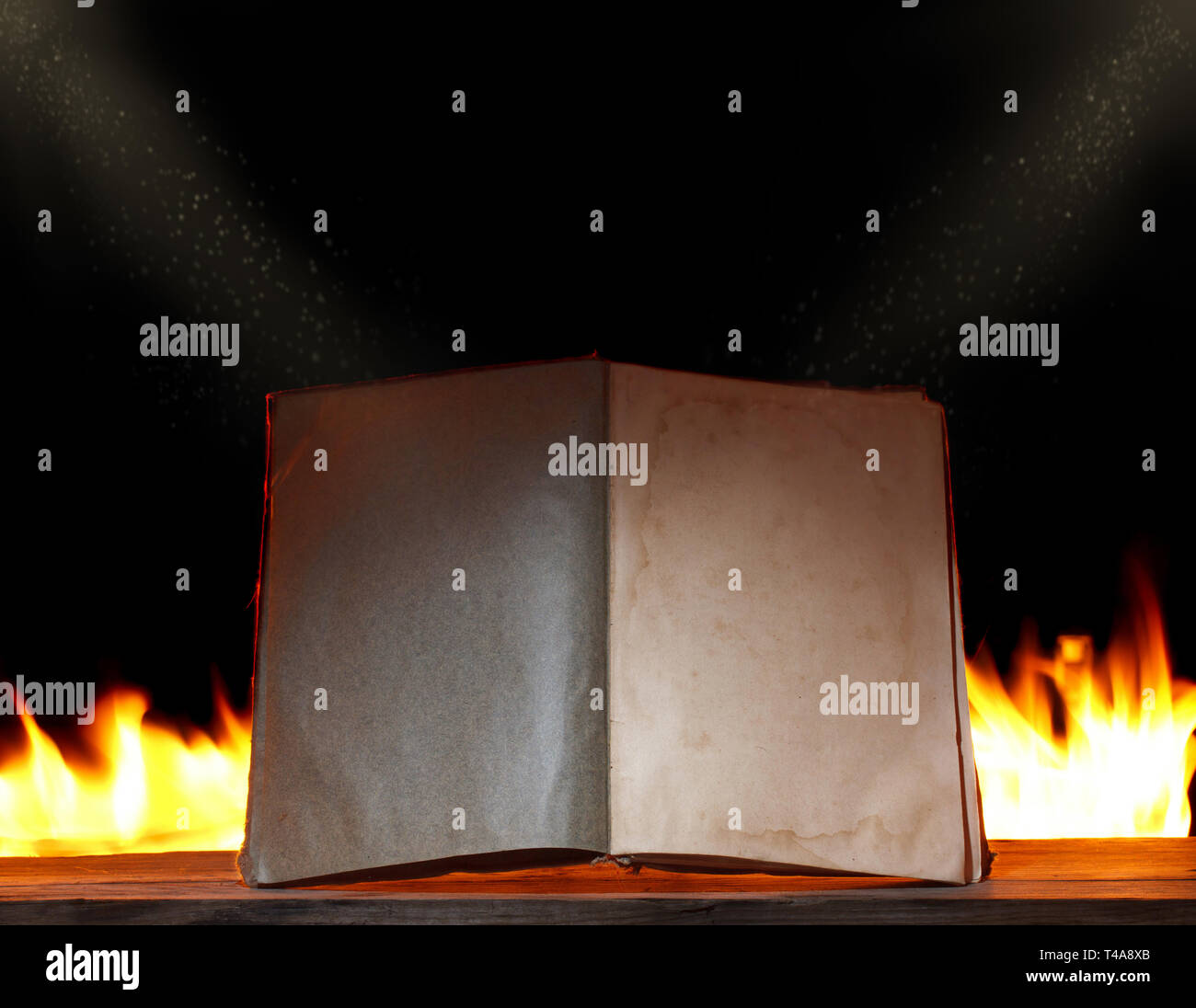 Ambient heat hi-res stock photography and images - Alamy