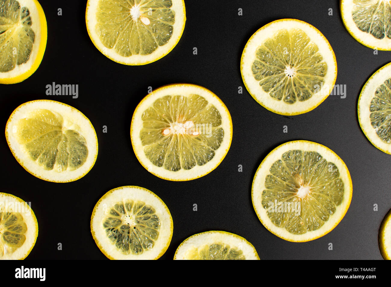Summer pattern sliced citrus hi-res stock photography and images - Alamy