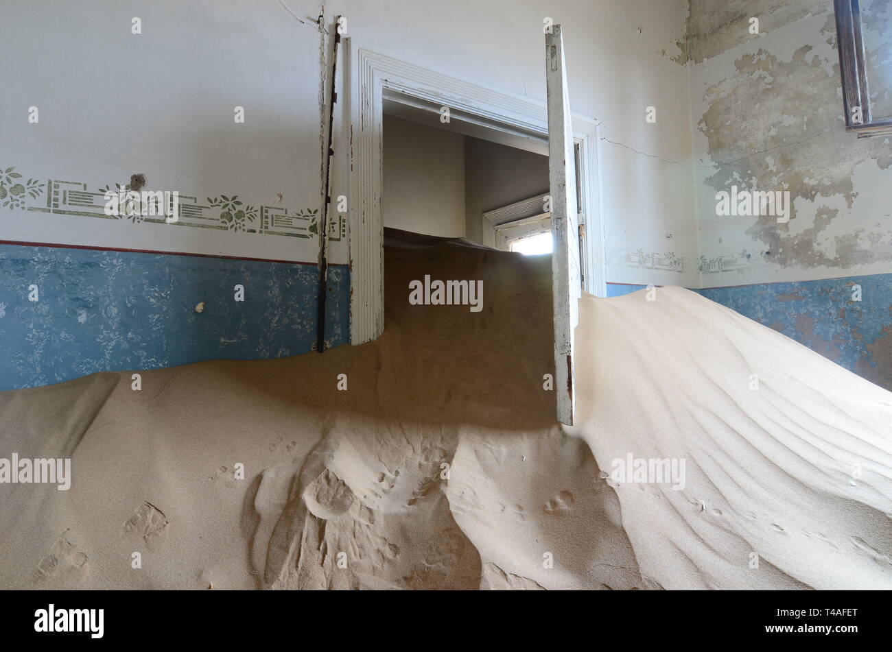 Ghost town Kolmanskop, Namibia Stock Photo - Alamy