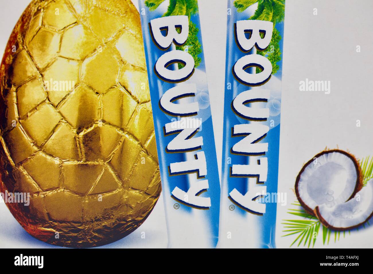 Bounty chocolate confectionery hi-res stock photography and images - Alamy