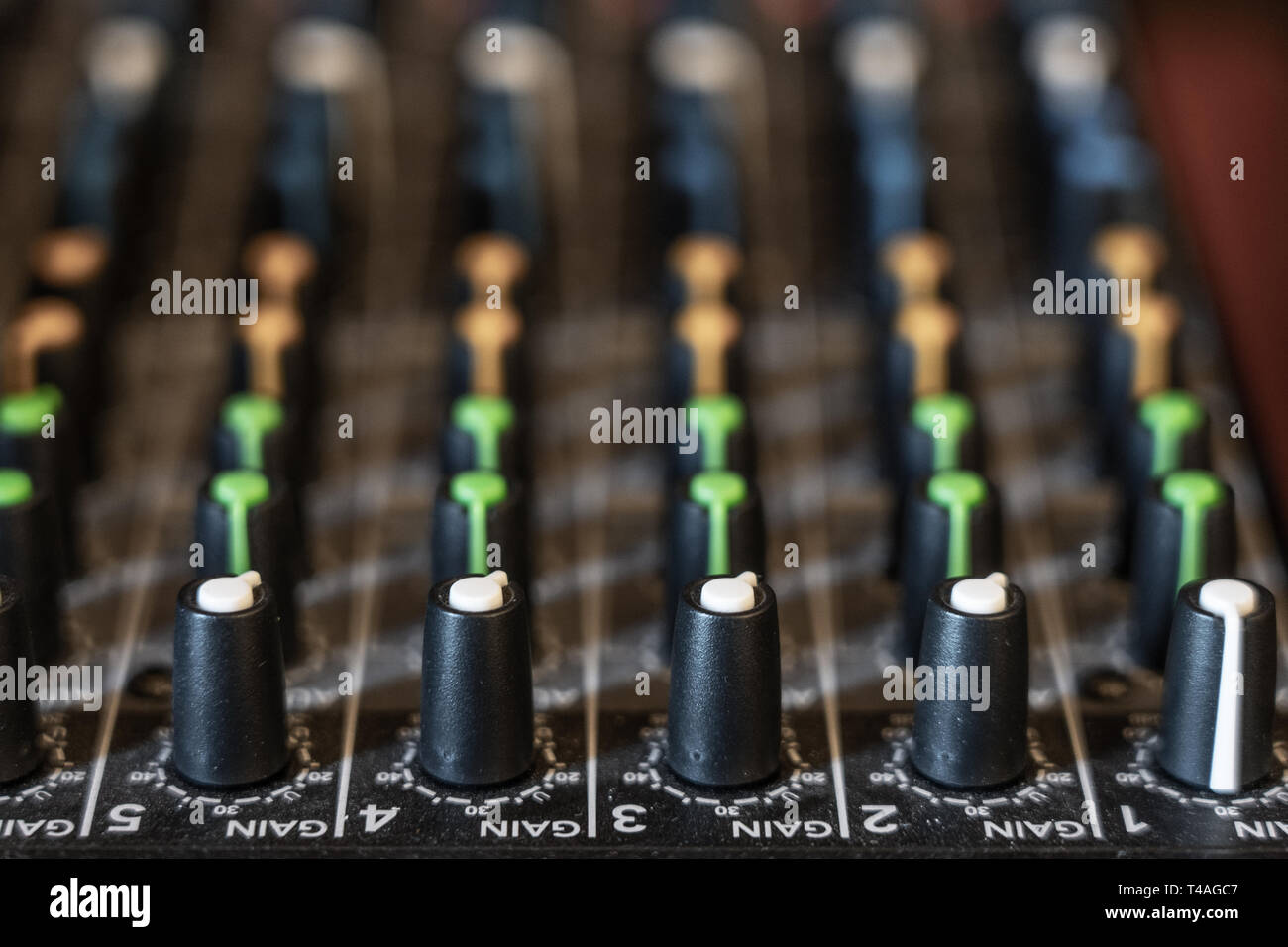 Instrument knobs hi-res stock photography and images - Alamy