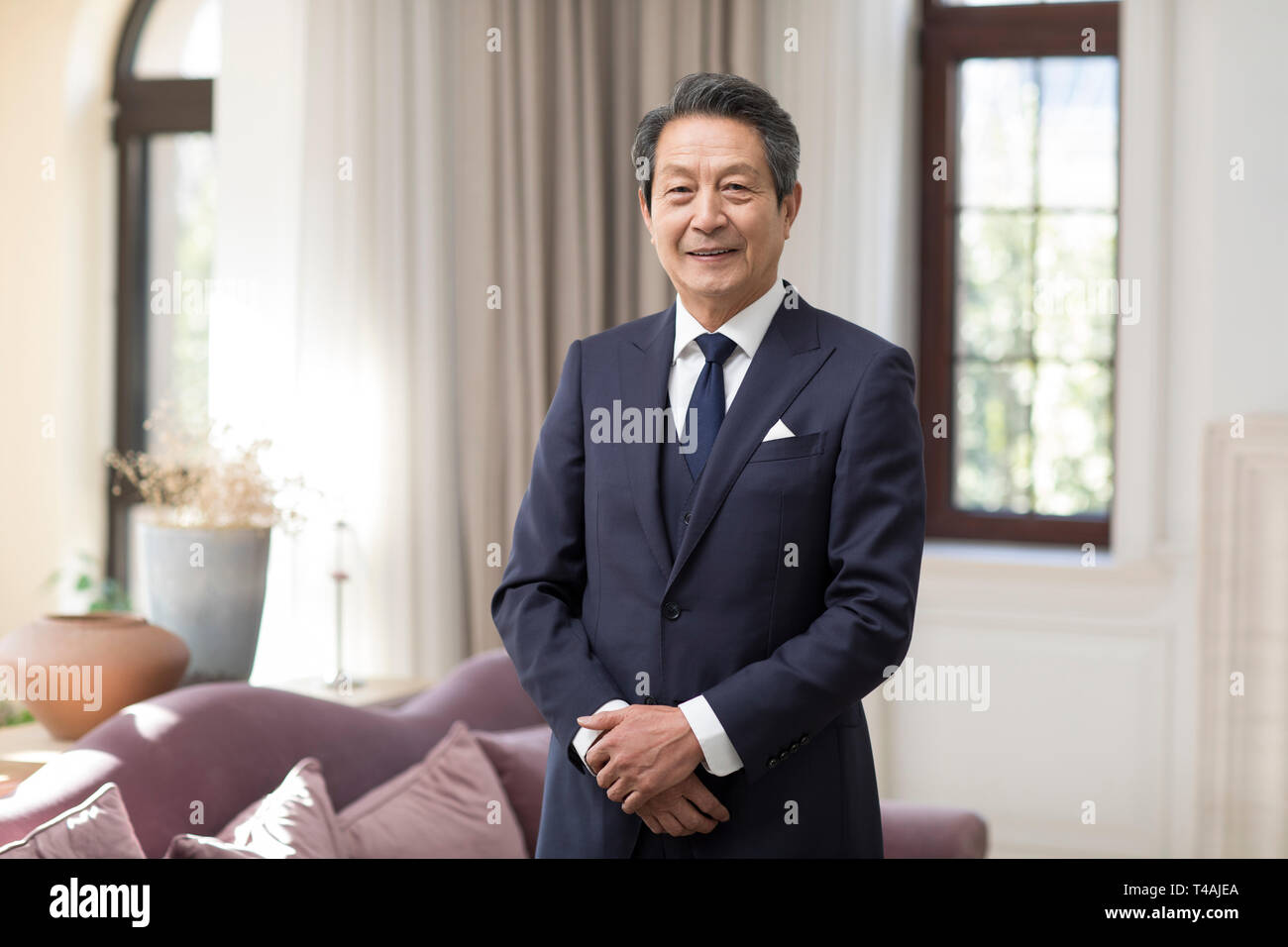 Chinese nobleman hi-res stock photography and images - Alamy