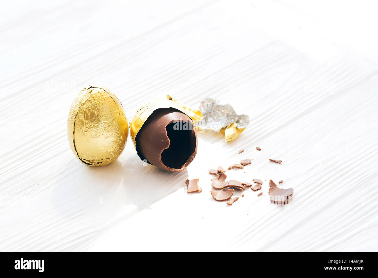 Delicious gold text on Cut Out Stock Images & Pictures - Alamy