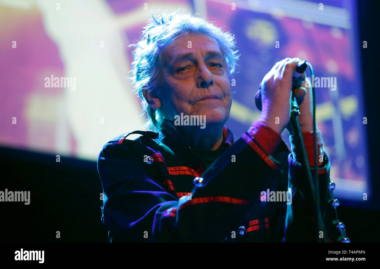 Barrie Masters of Eddie and the Hot Rods performs on stage at o2 ...