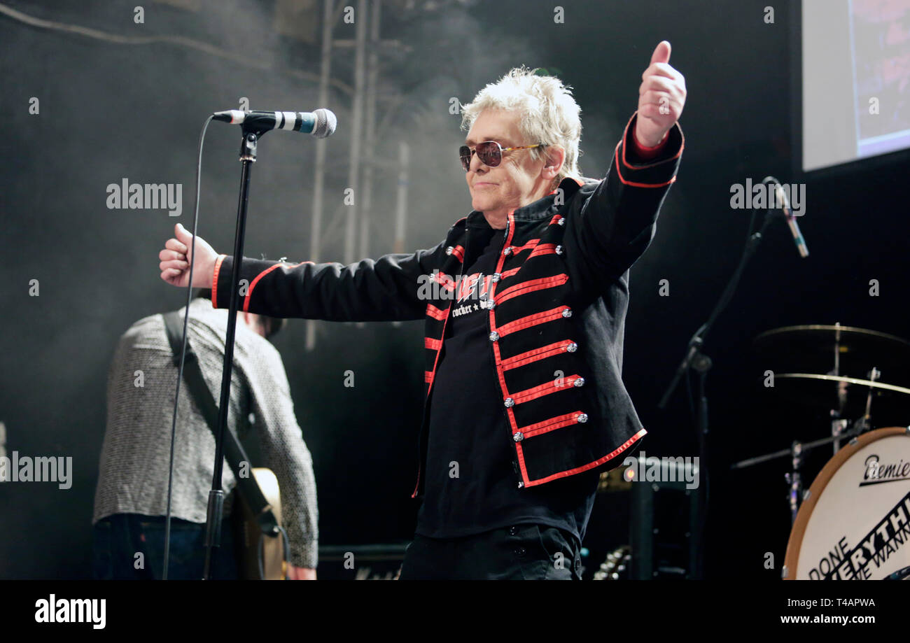 Barrie Masters of Eddie and the Hot Rods performs on stage at o2 ...
