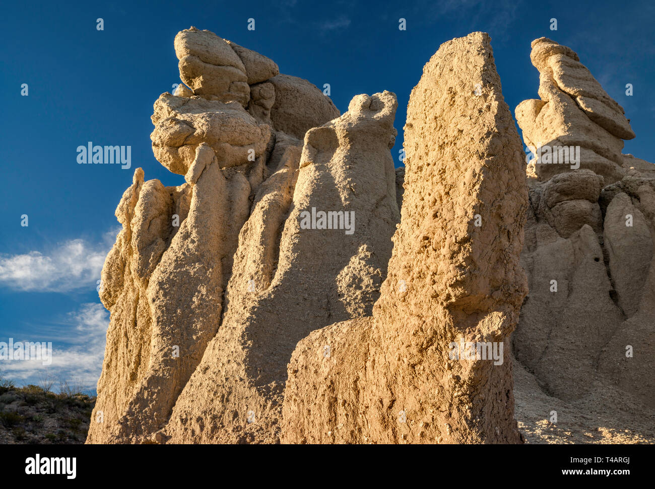 Tuff rock hi-res stock photography and images - Alamy