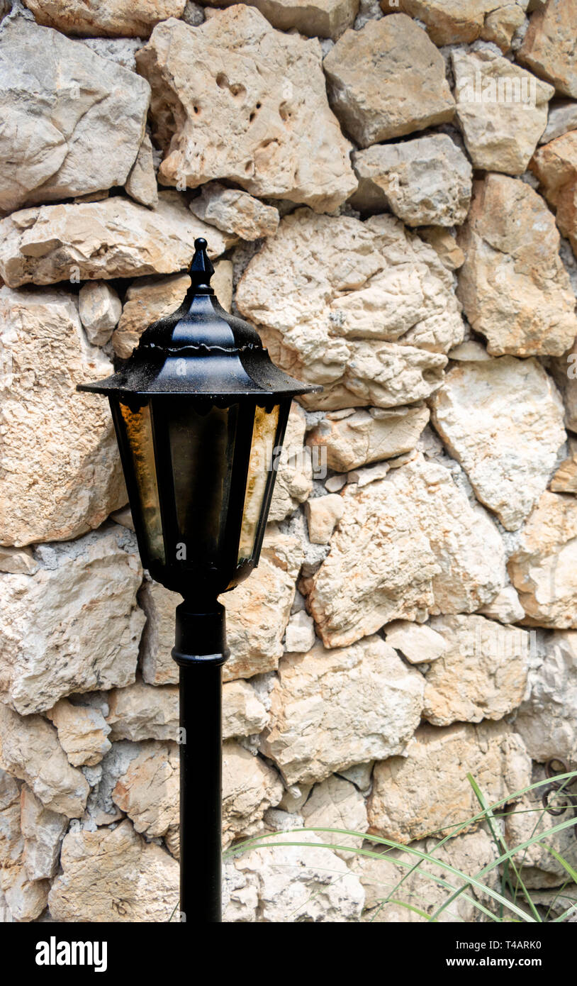 Victorian style lamp post hi-res stock photography and images - Alamy