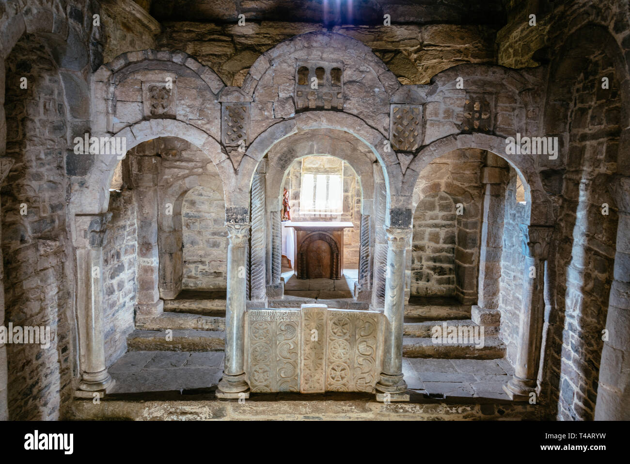 Pola de Lena, Spain - March 30, 2019: Interior view of presbytery of St ...