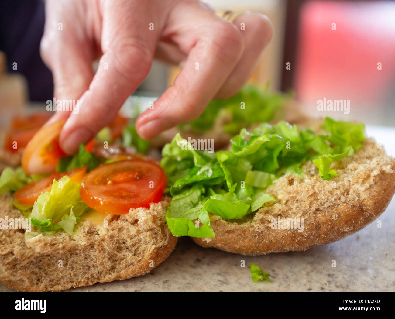 Salad roll hi-res stock photography and images - Alamy
