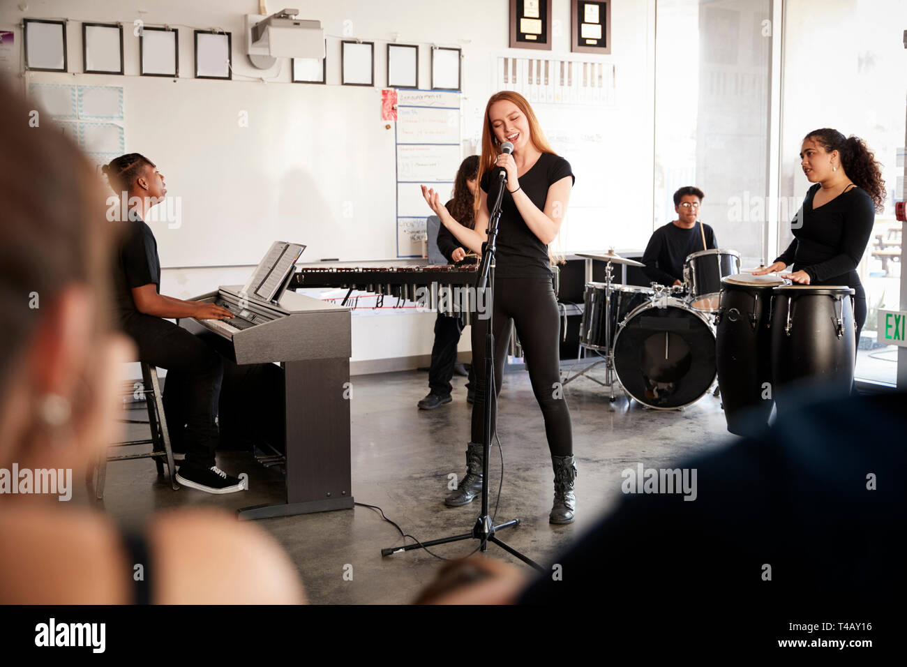 High school band class hi-res stock photography and images - Alamy