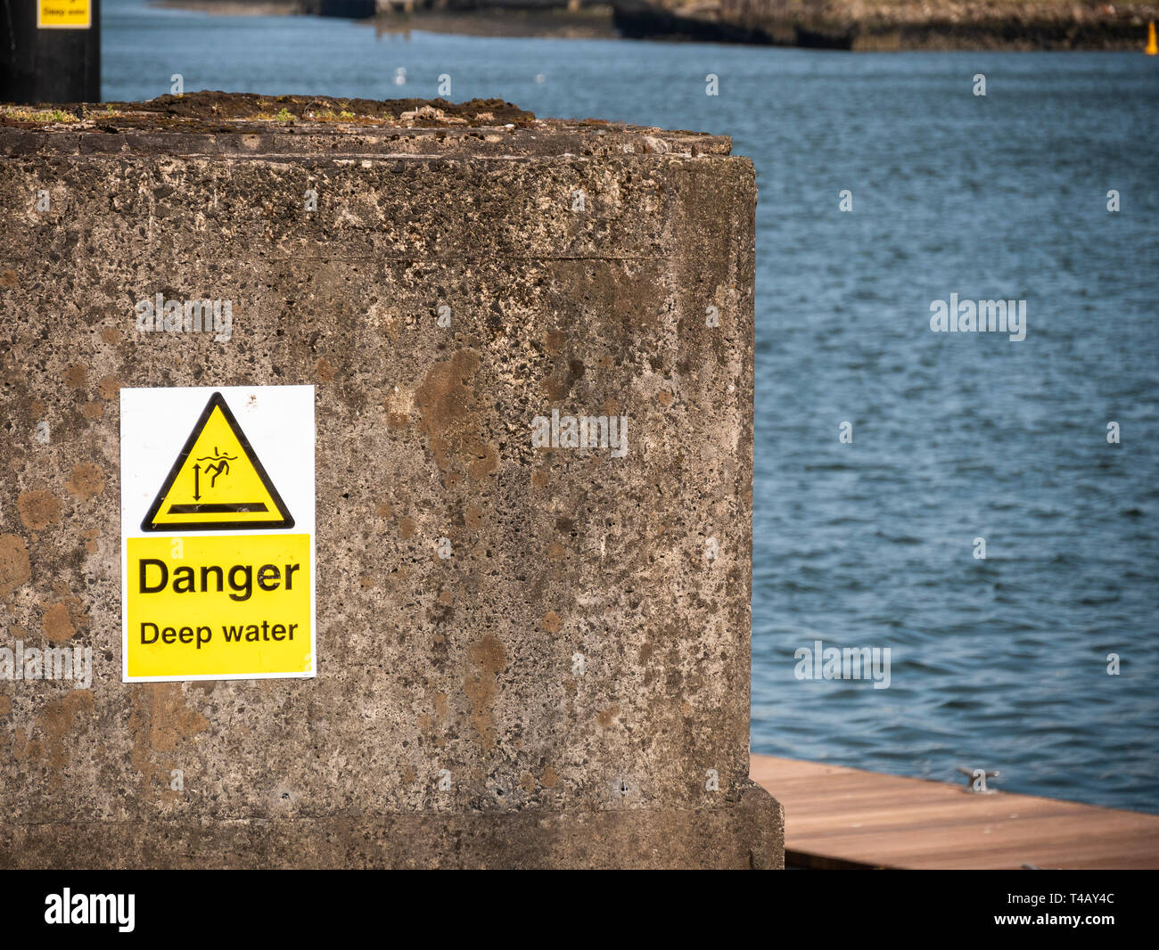 Danger deep water caution hi-res stock photography and images - Alamy