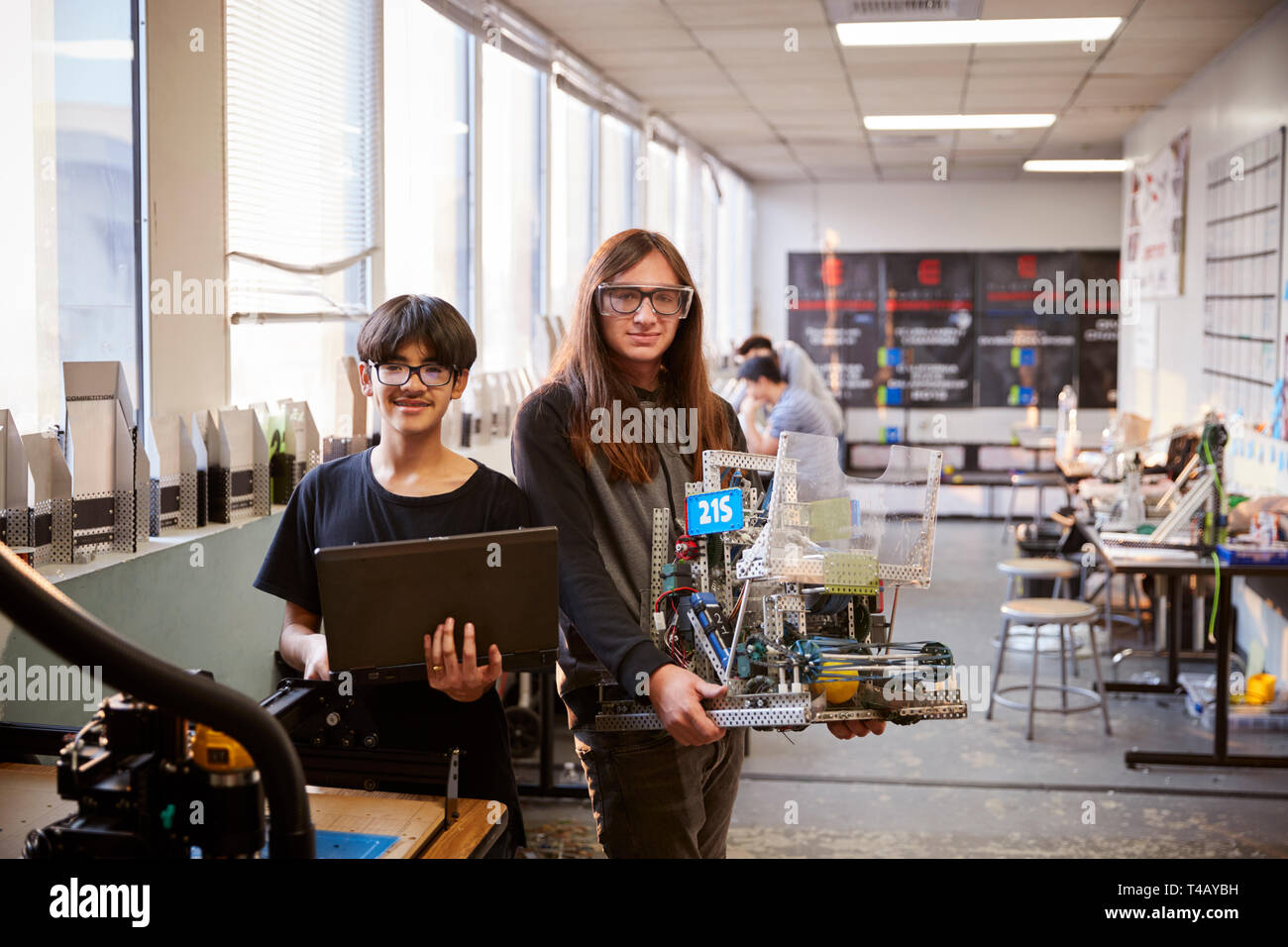 Computer science class boy hi-res stock photography and images - Alamy