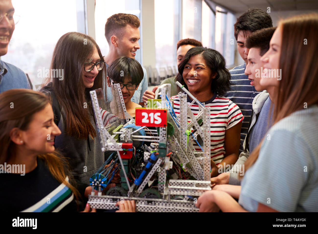 Black female student in stem class hi-res stock photography and images ...