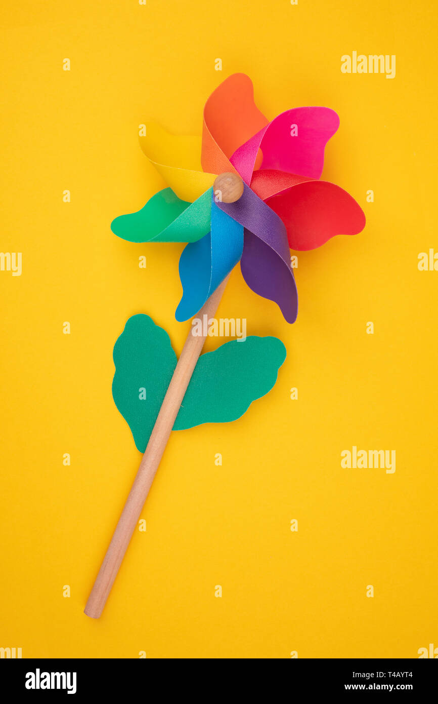Red yellow pinwheel hi-res stock photography and images - Alamy