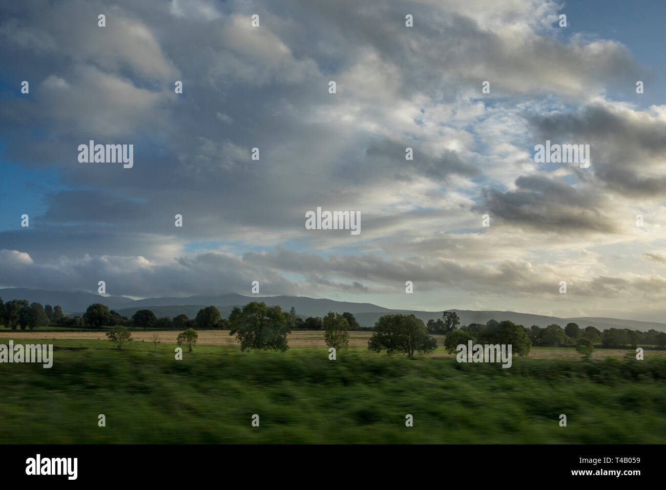 Irish summer landscape hi-res stock photography and images - Alamy