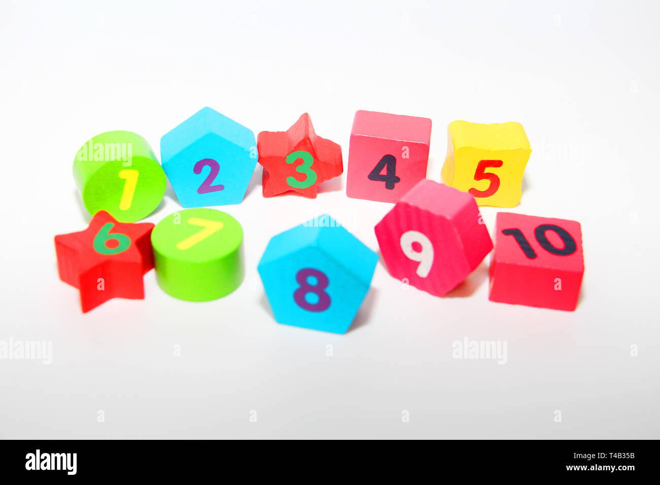 Wooden figures with numbers 1, 2, 3 ... and 10. Wooden cubes with ...