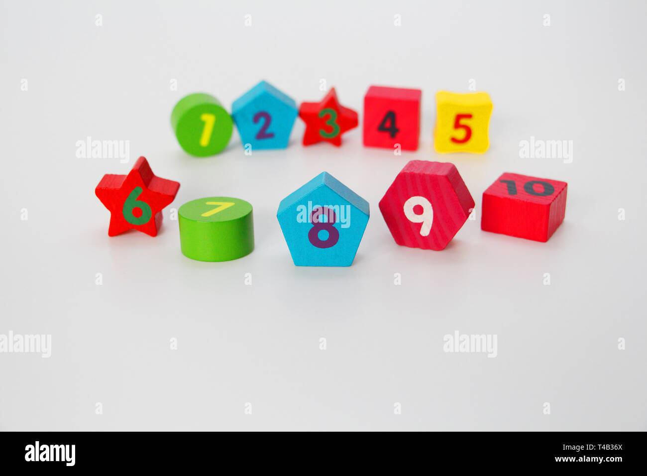 Kindergarten kids learning numbers hi-res stock photography and images ...