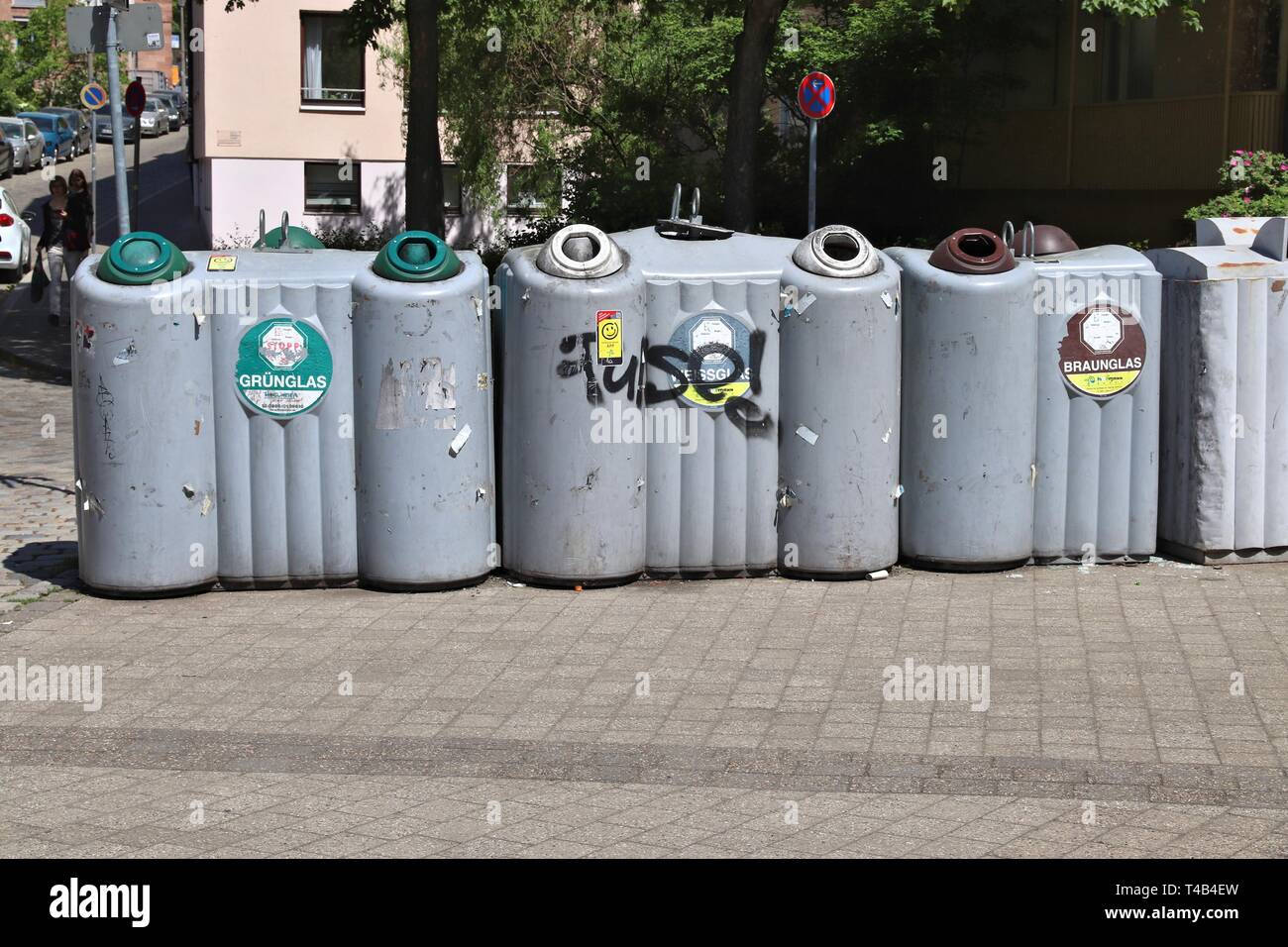 Separated garbage bins hi-res stock photography and images - Alamy