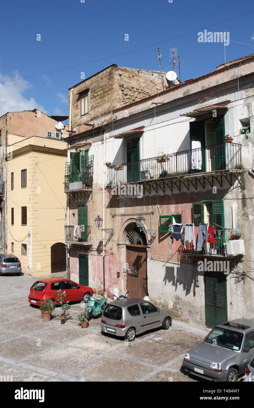 Palermo, Sicily island in Italy. Old town street view Stock Photo - Alamy