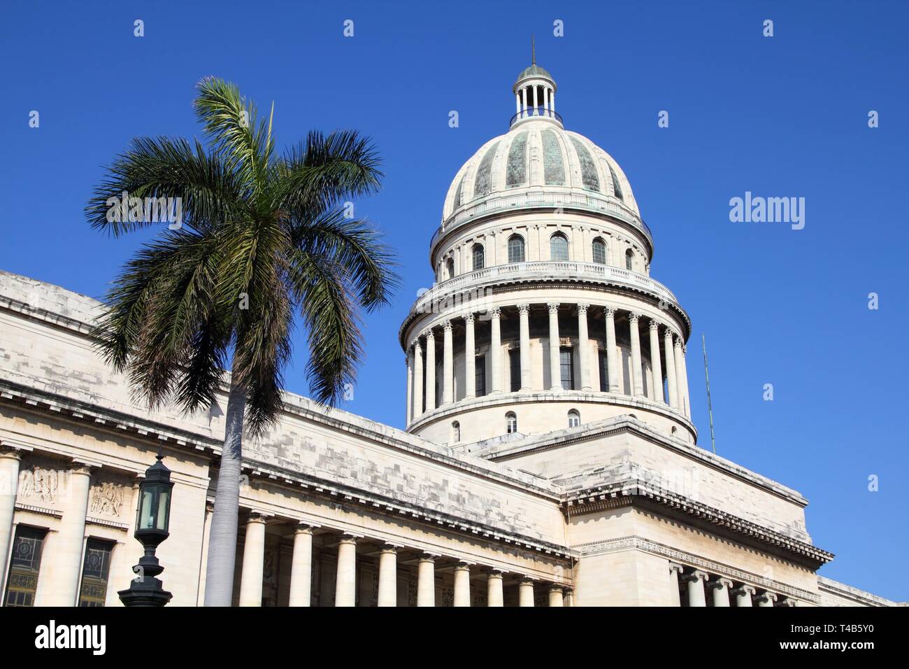 Capitolio federal hi-res stock photography and images - Alamy