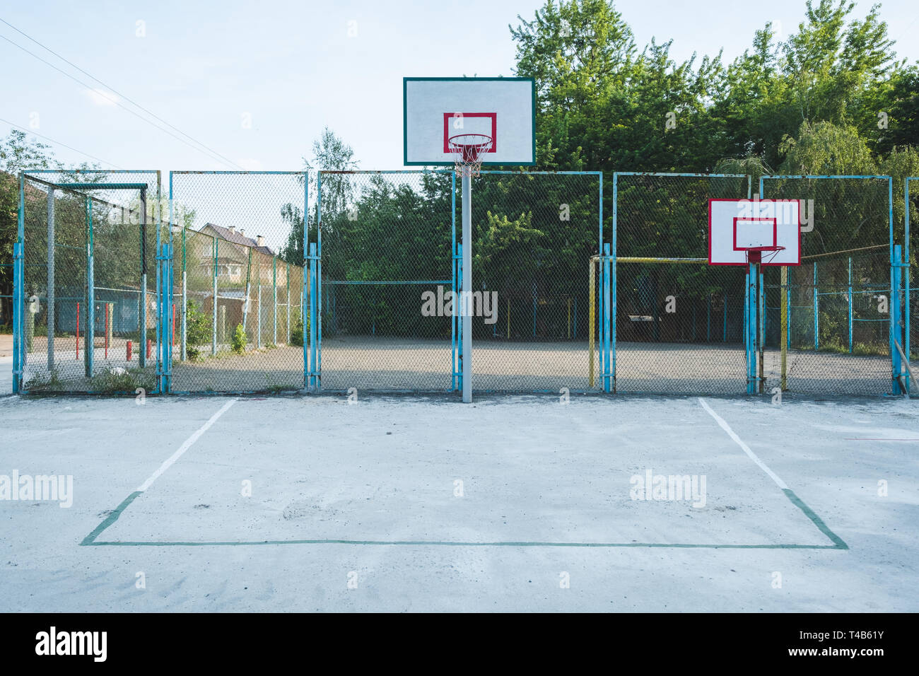 Street ball on the outdoor basketball playground Stock Photo - Alamy
