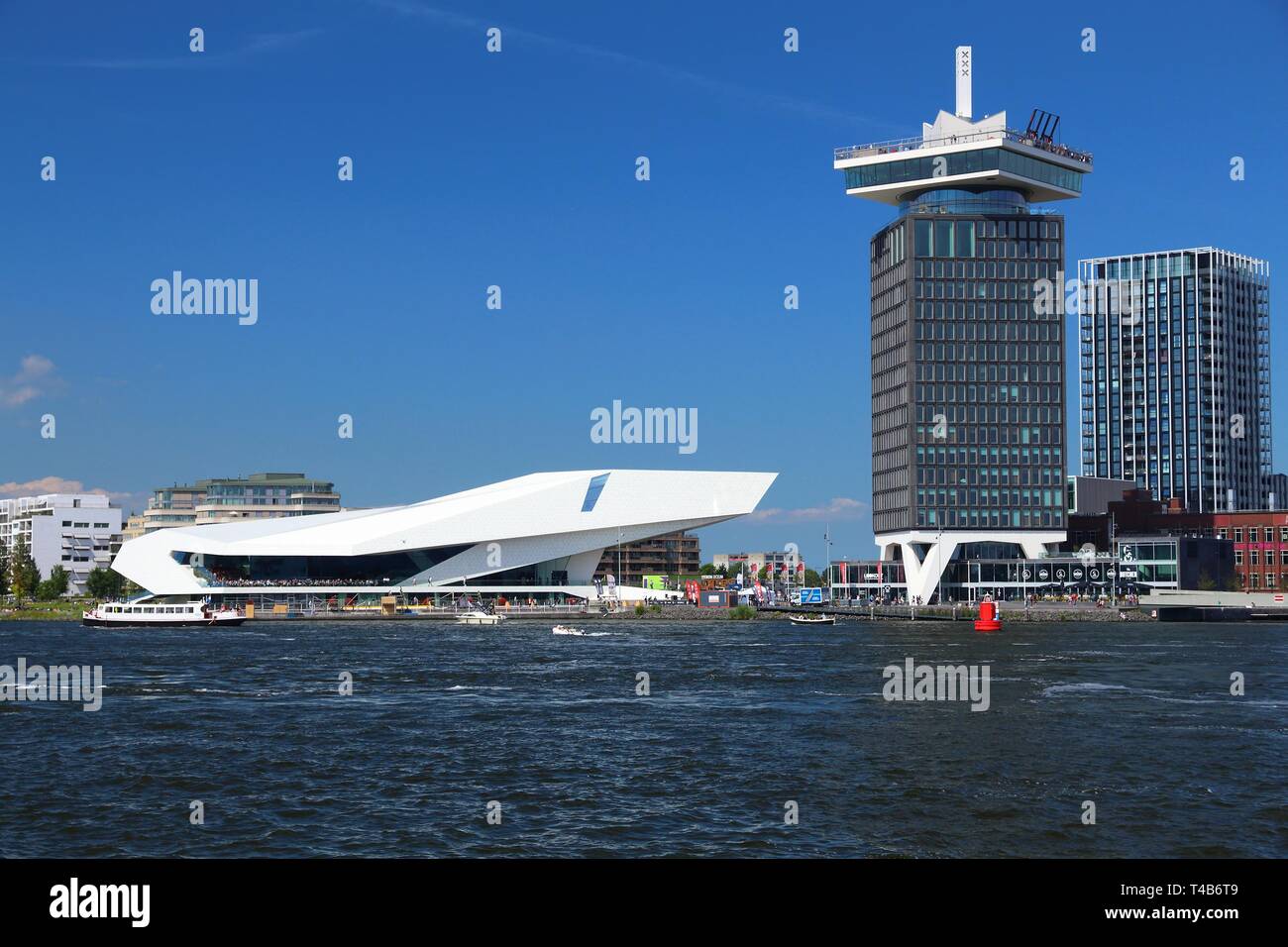 Toren overhoeks hi-res stock photography and images - Alamy