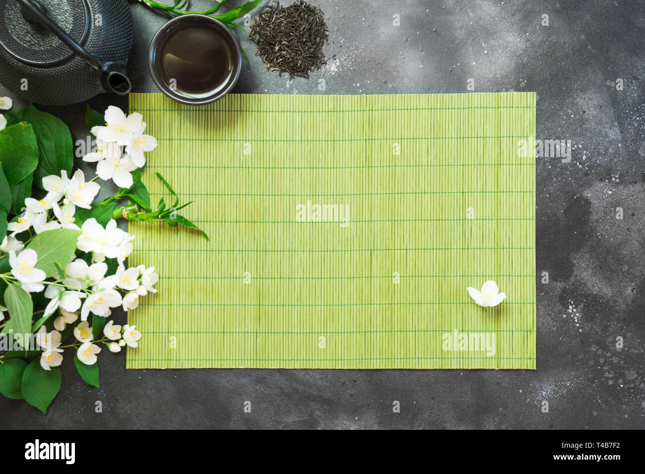 Japanese jasmine flower hi-res stock photography and images - Alamy