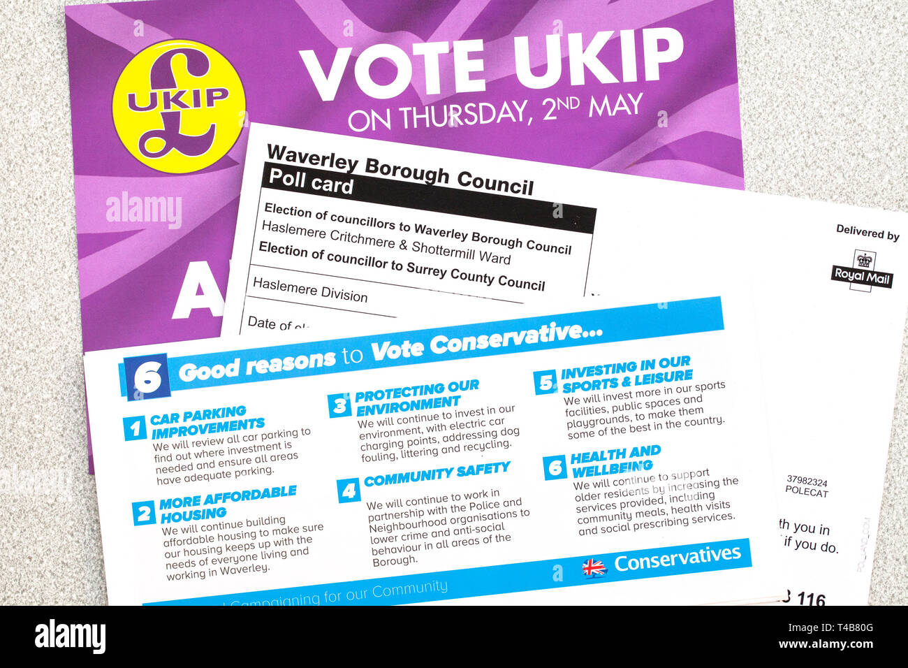 Local card hi-res stock photography and images - Alamy