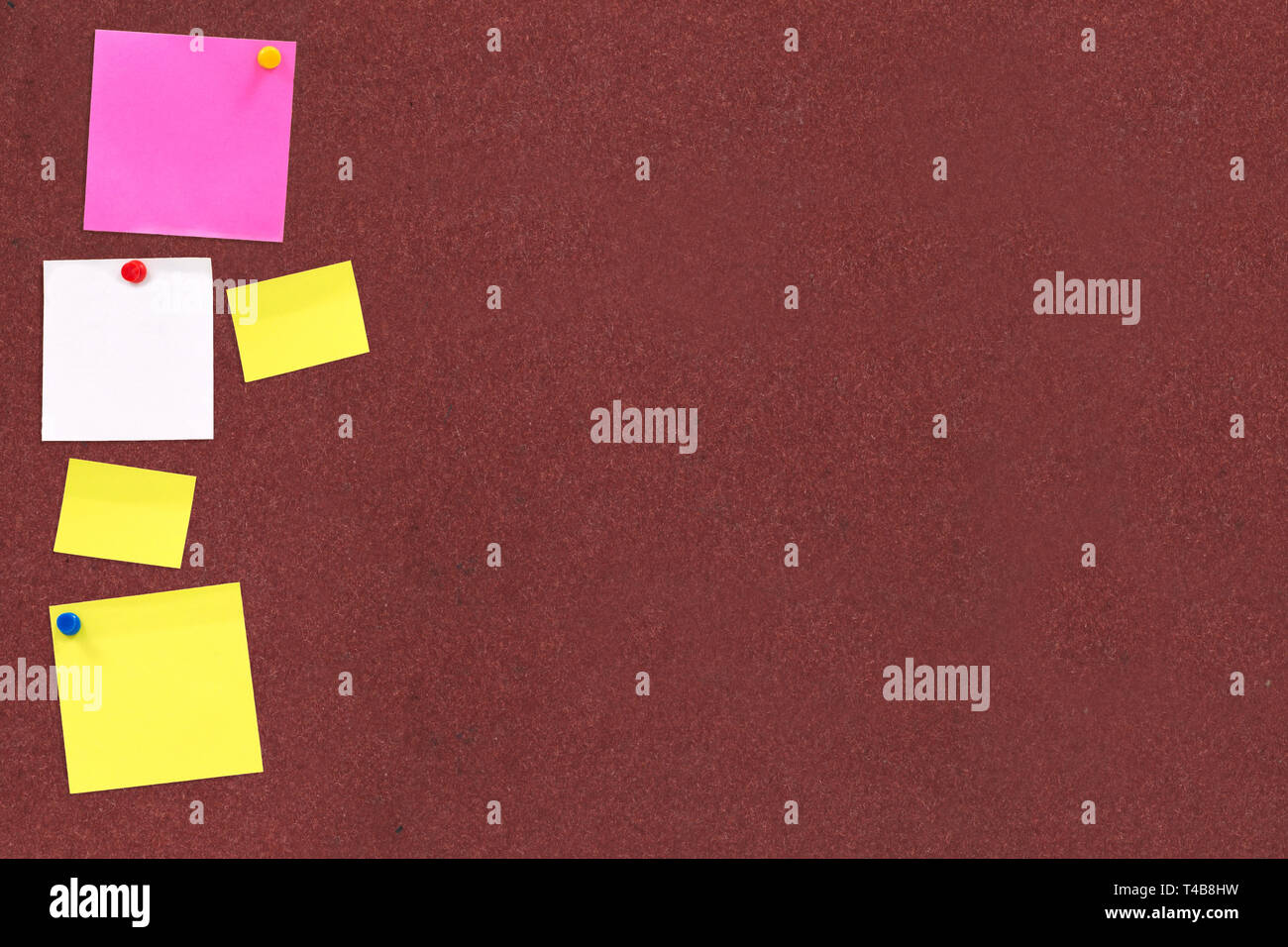 cork board with post it notes Stock Photo - Alamy