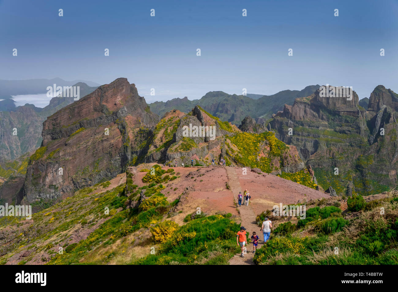Wanderweg PR1 vom Pico do Arieiro zum Pico Ruivo, Madeira, Portugal ...