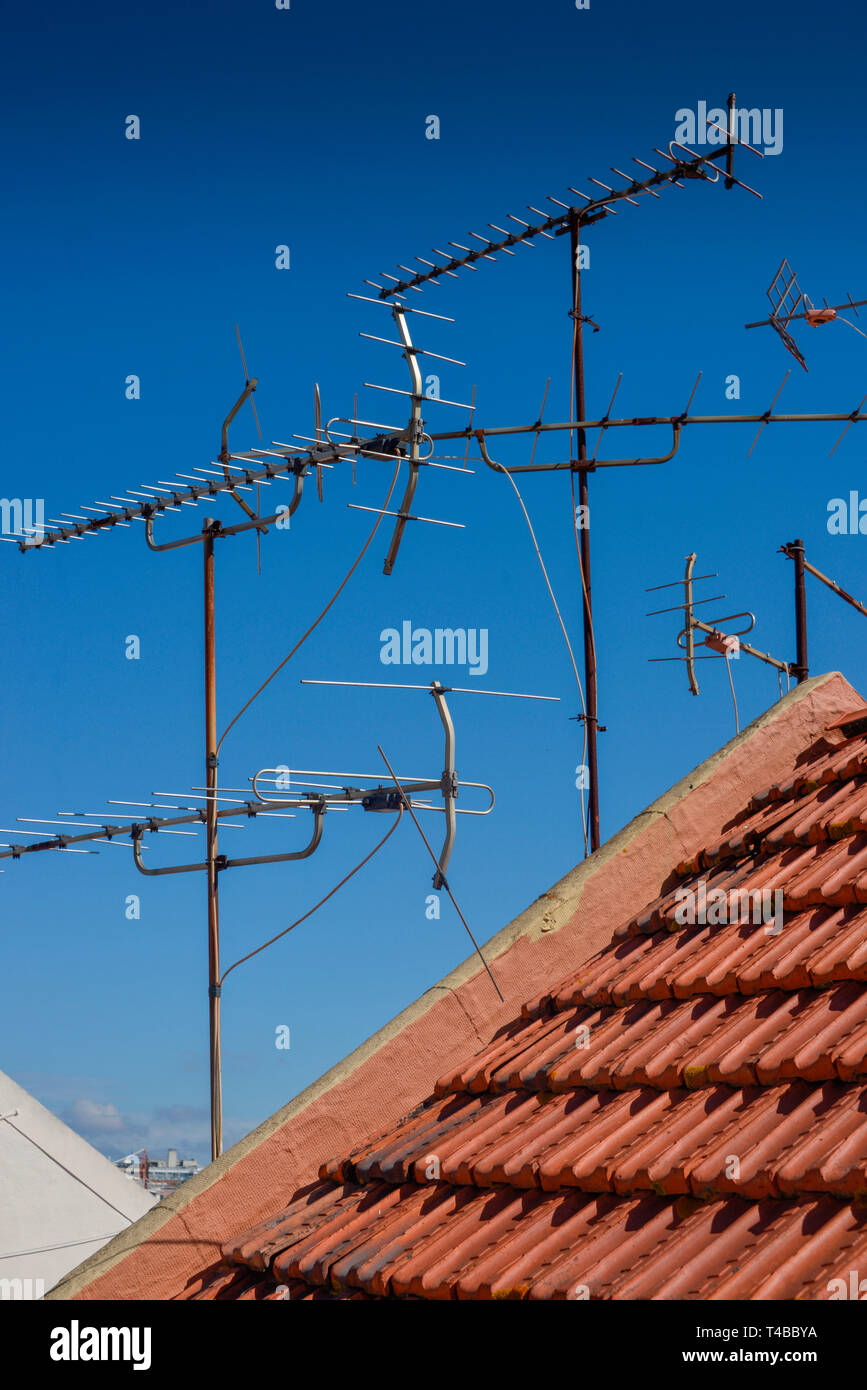 Antennen hi-res stock photography and images - Alamy