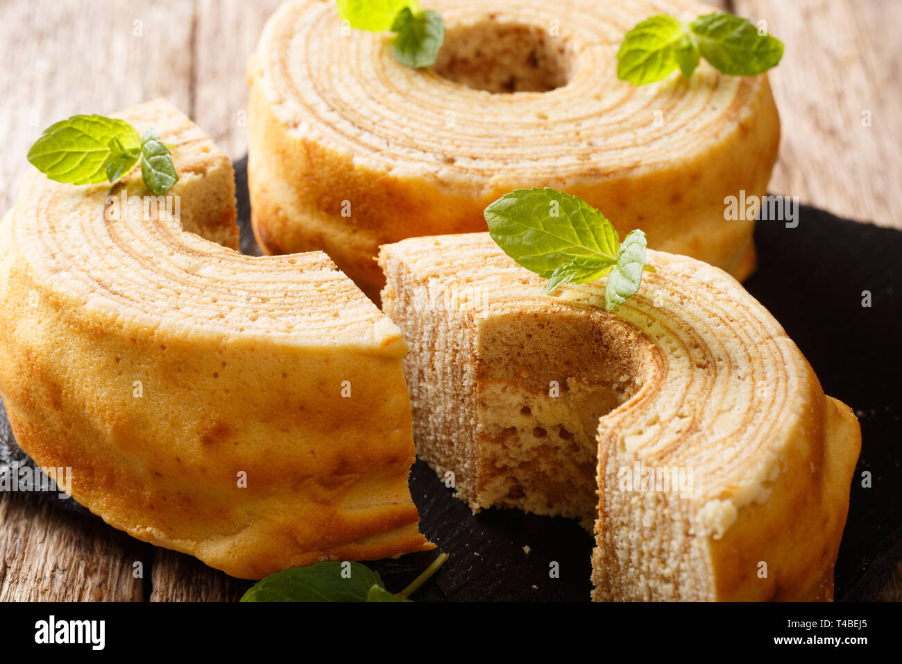 Spit cake hi-res stock photography and images - Alamy