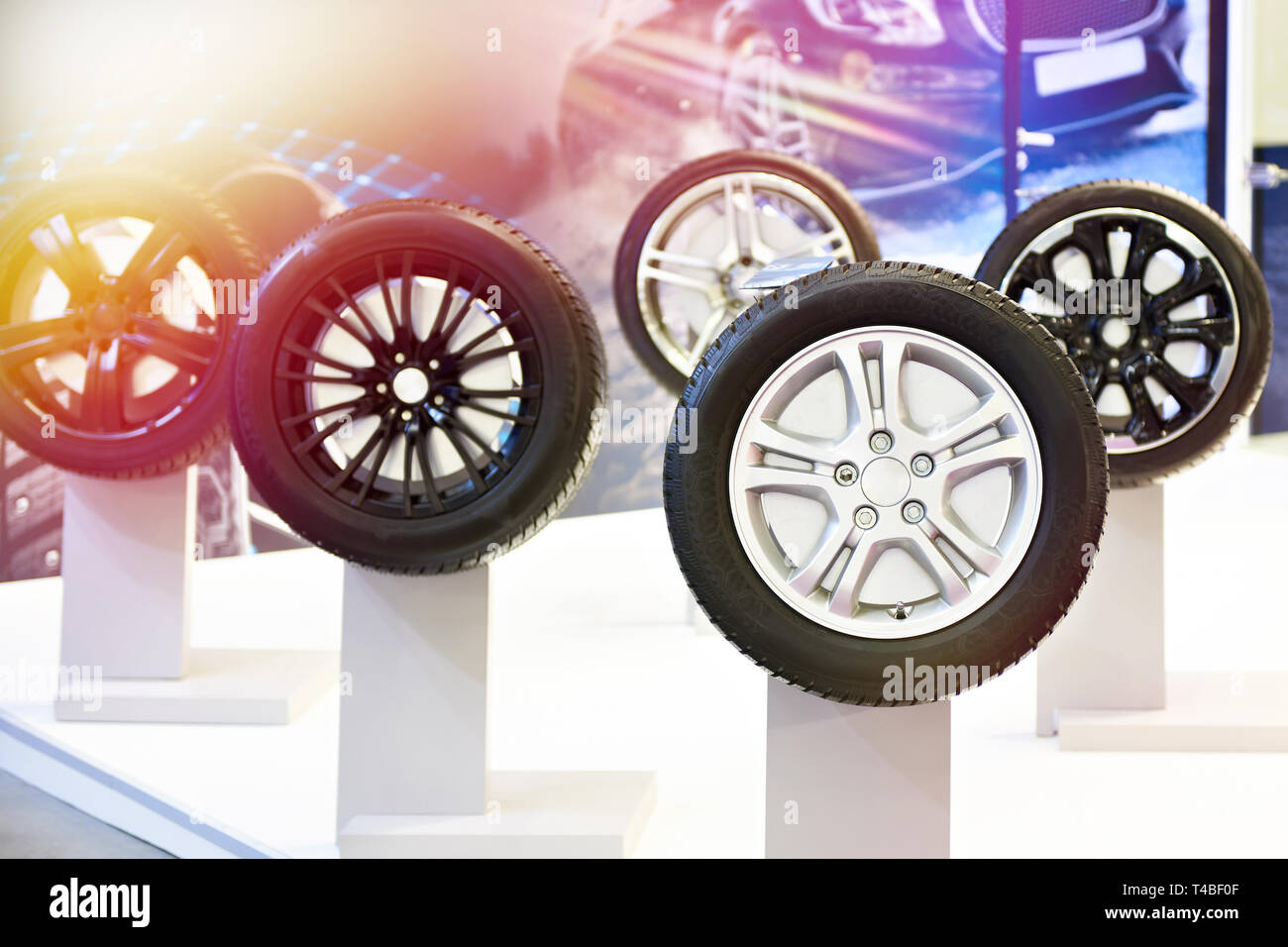 Tire store new car wheels hi-res stock photography and images - Alamy