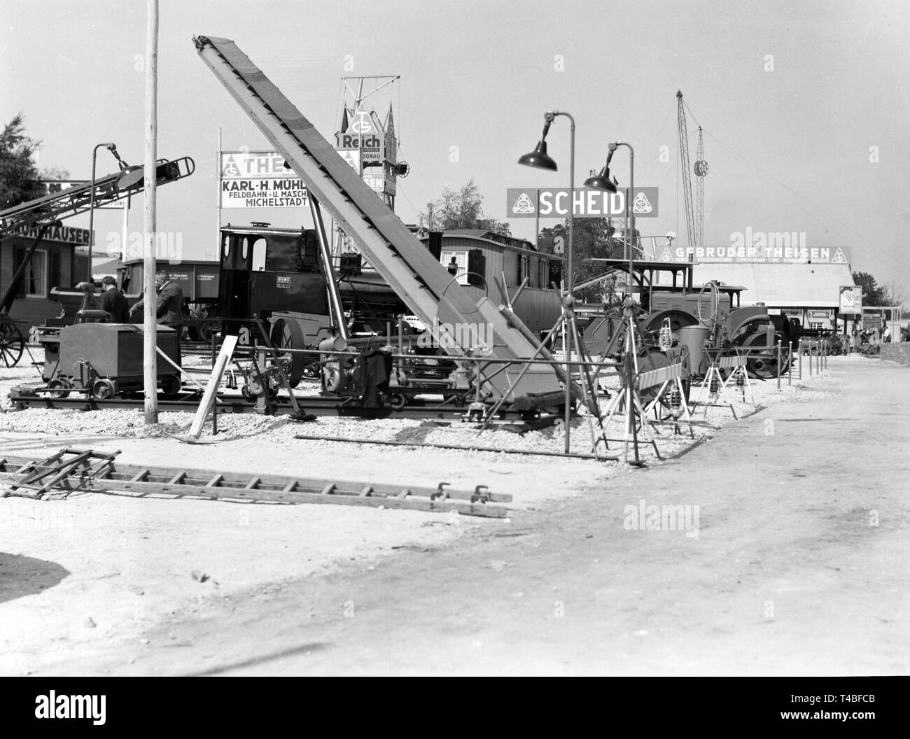 German construction exhibition Black and White Stock Photos & Images ...
