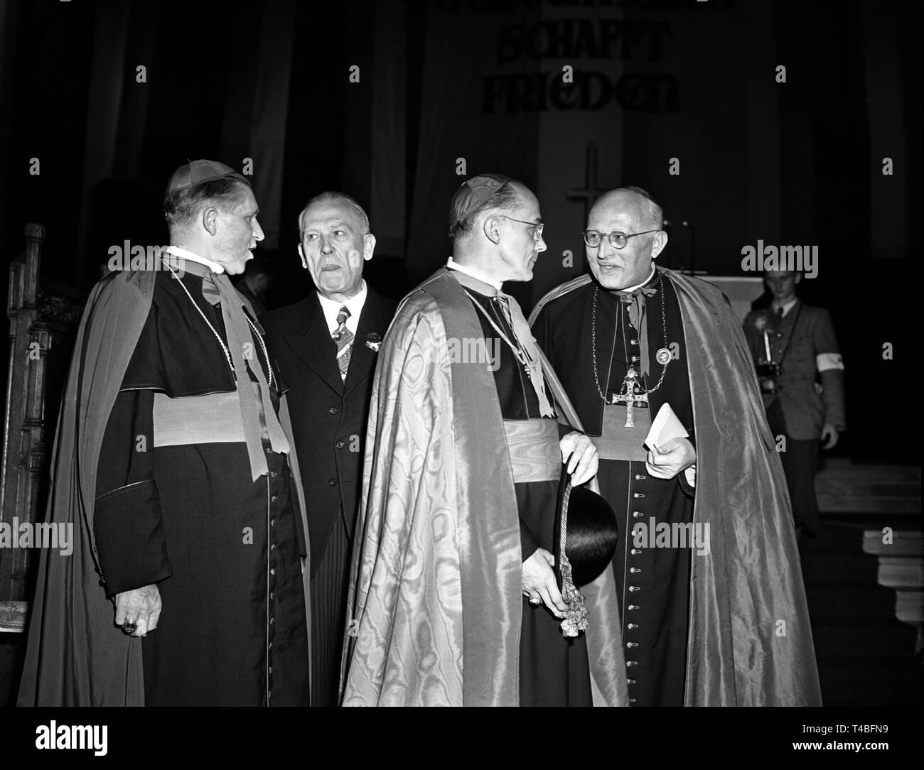 (L-r): Bishop Aloysius Muench, NN, Cardinal Joseph Frings and ...