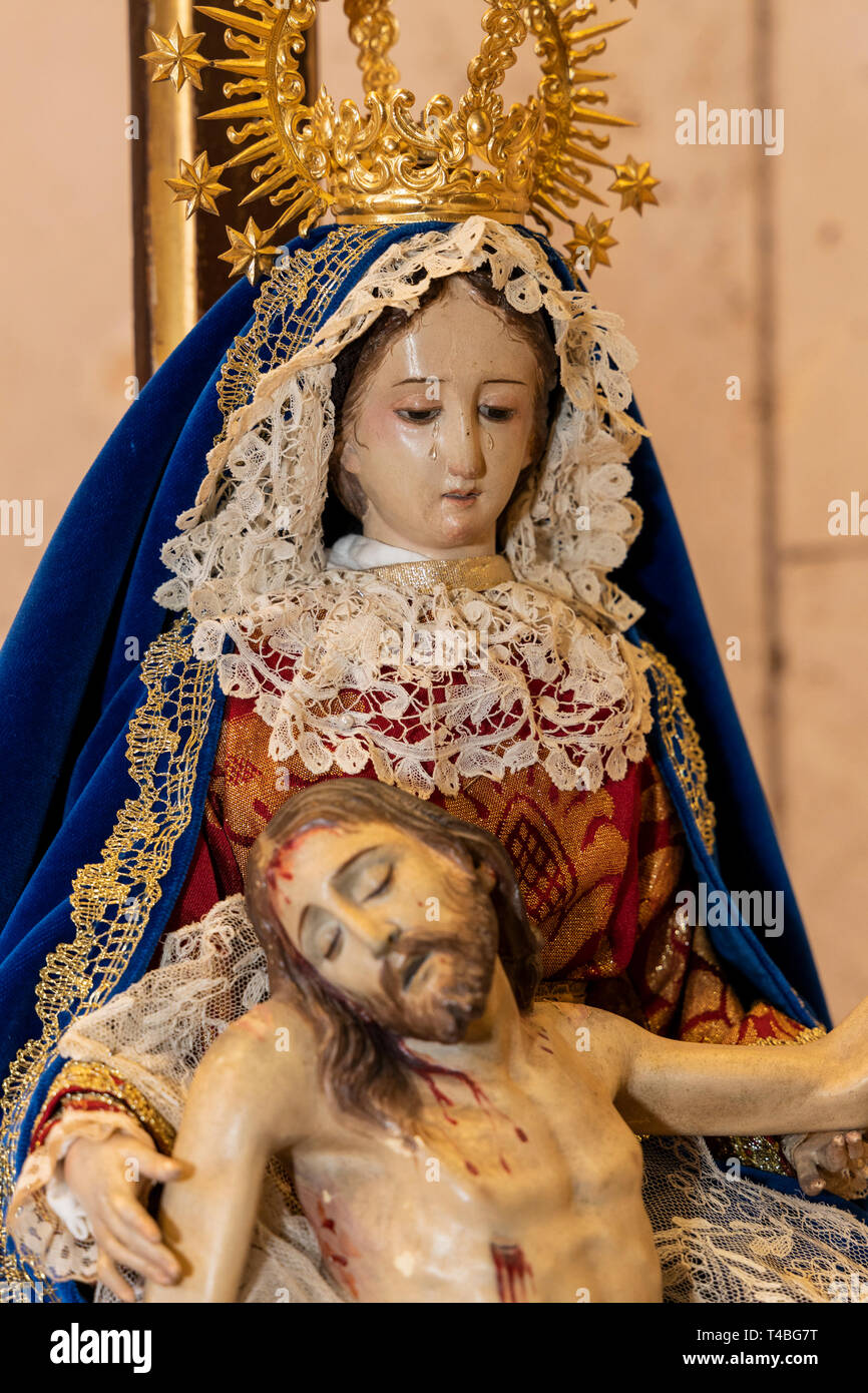 Miniature models of Christ in various stages of of the Passion story ...