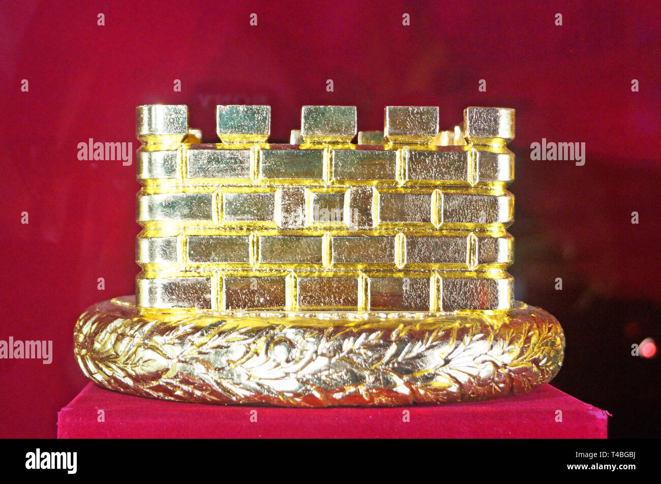 King queen stand medieval hi-res stock photography and images - Alamy