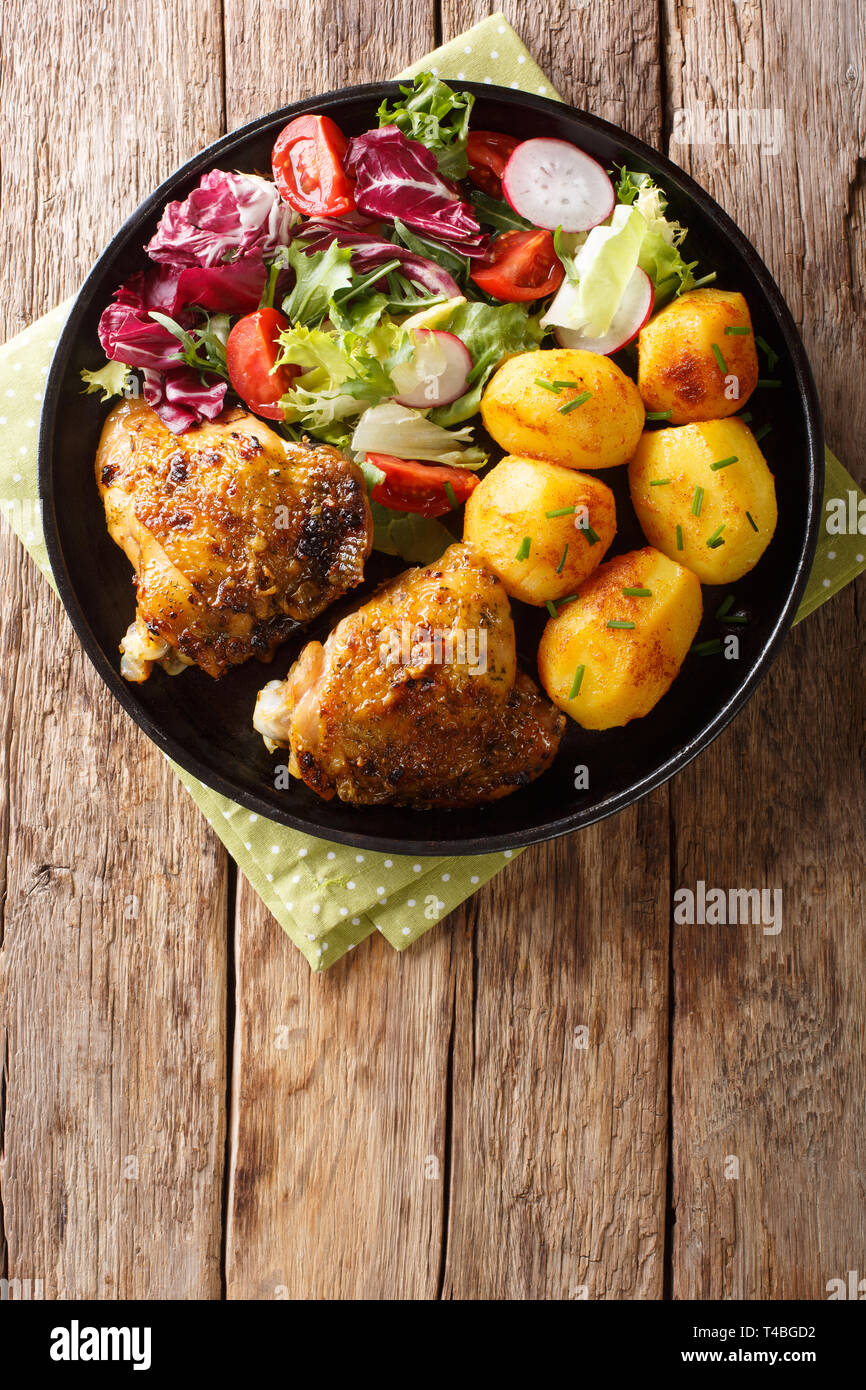 Full dinner hi-res stock photography and images - Alamy