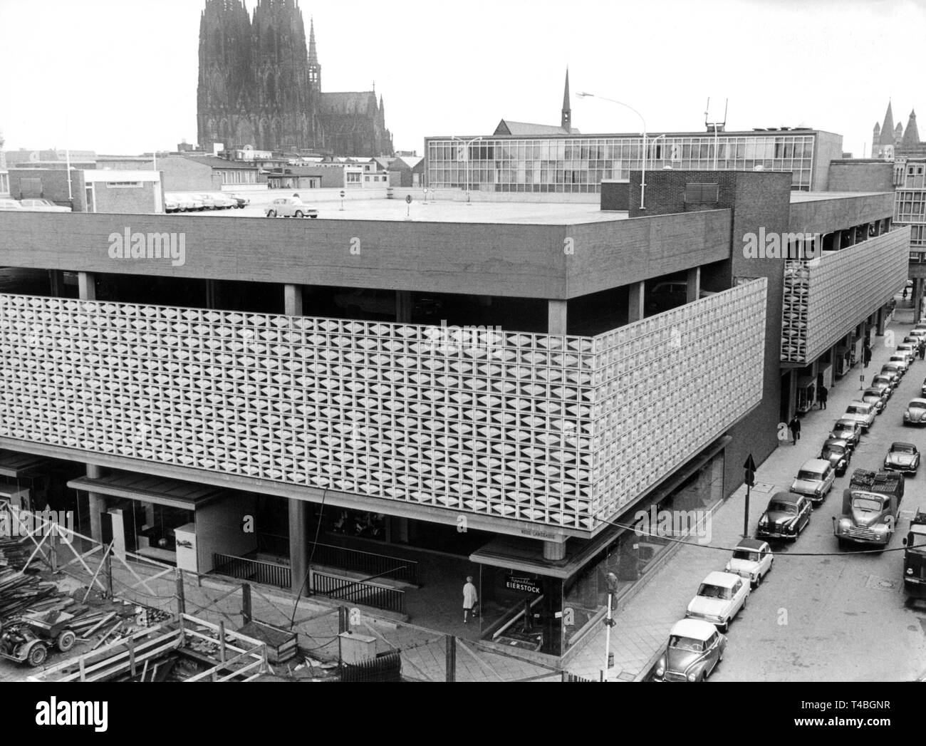 Business in cologne Black and White Stock Photos & Images - Alamy