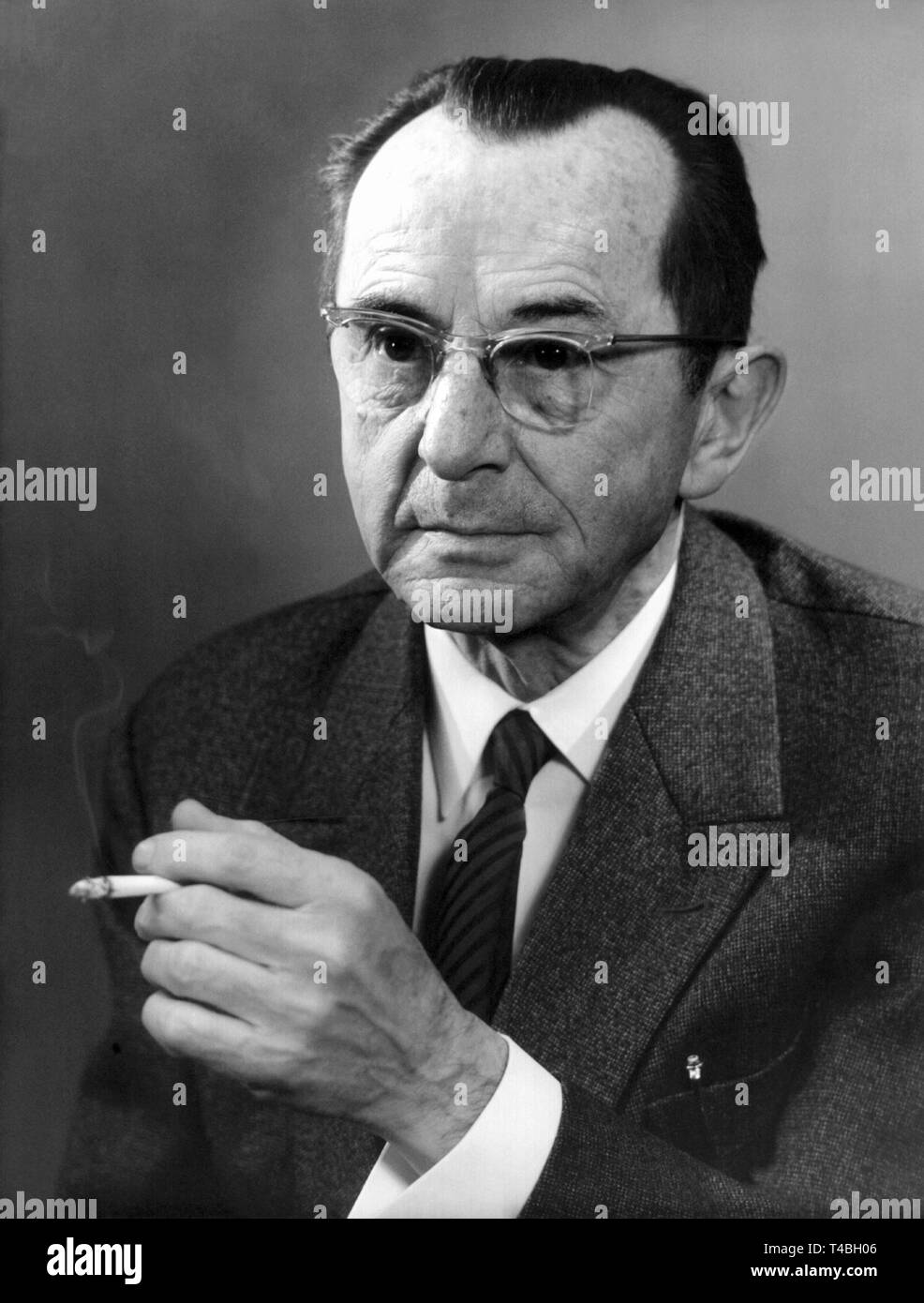 German author Bruno Apitz pictured in 1975. Apitz, born 28 April 1900 ...