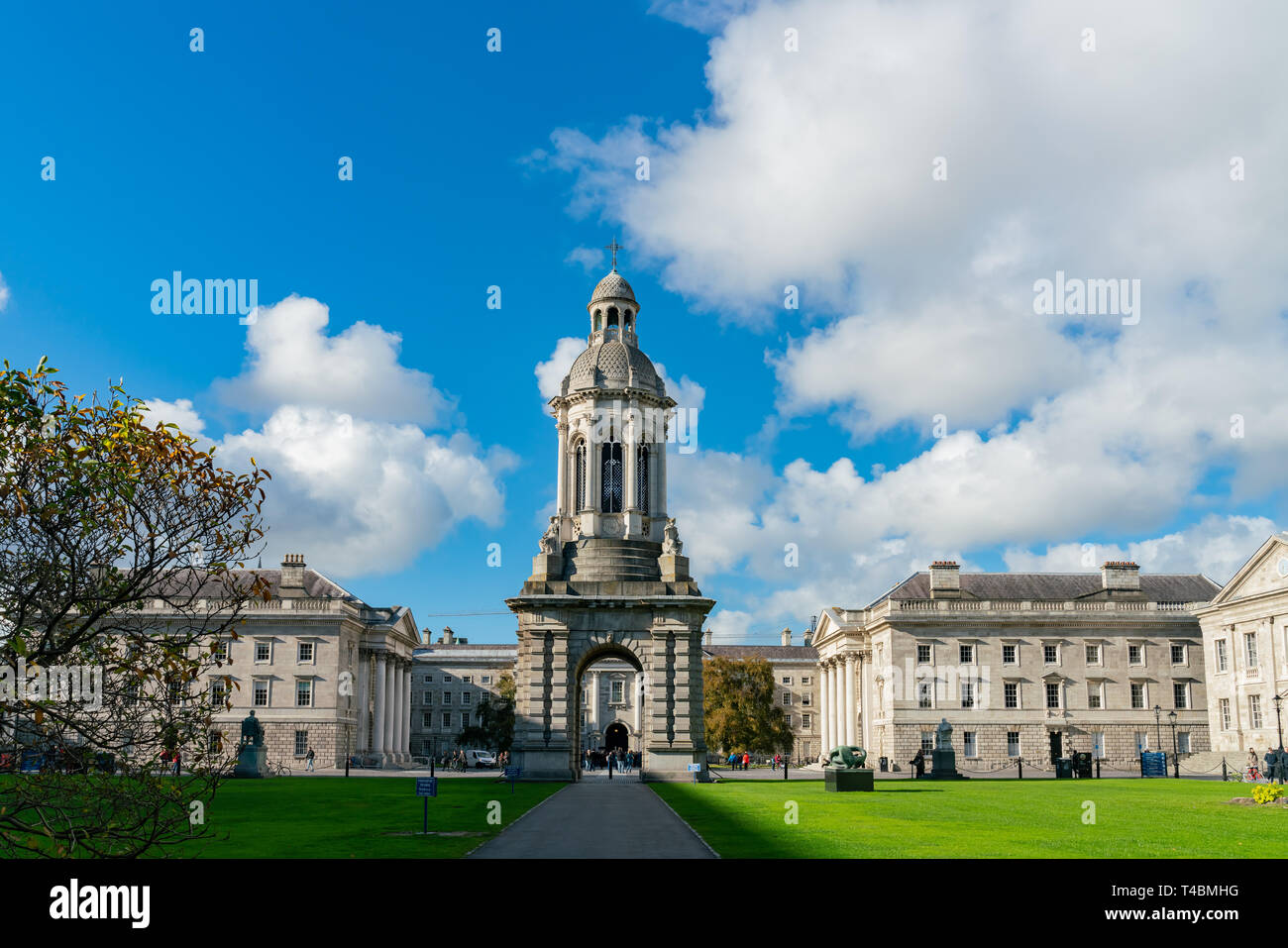 Iconic dublin landmarks hi-res stock photography and images - Alamy